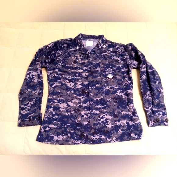 US Navy | Shirts | Us Navy Digital Camo Bdu Button Up Shirt | Poshmark